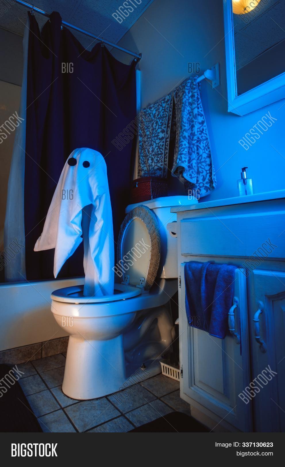 Spooky Halloween Ghost Image & Photo (Free Trial) | Bigstock