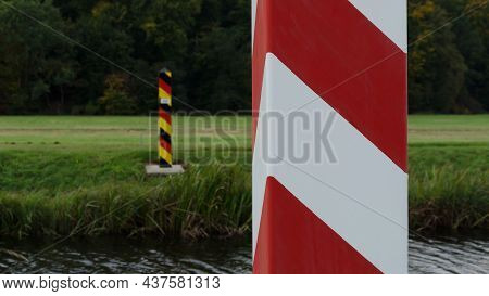 State Border Posts - Image & Photo (Free Trial) | Bigstock