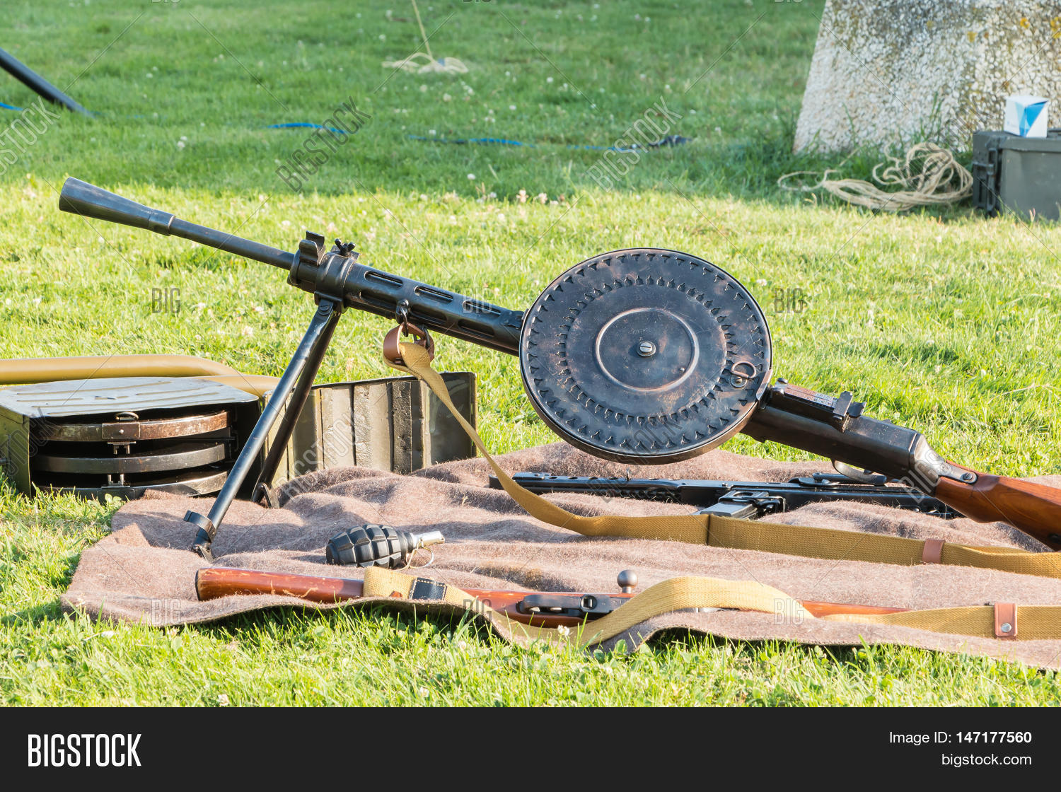 Machine Gun Russian Image & Photo (Free Trial) | Bigstock