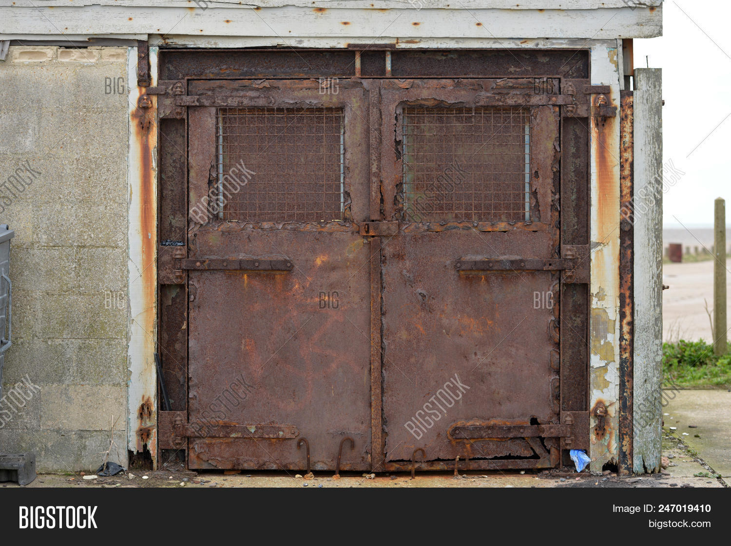 Rusty Metal Doors Image & Photo (Free Trial) | Bigstock