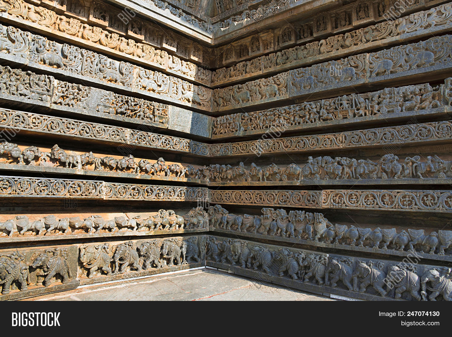 Imagem e foto de Friezes (avaliação gratuita) | Bigstock