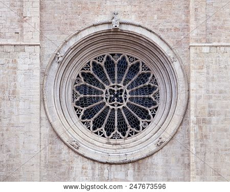 Gothic Rose Window Image & Photo (Free Trial) | Bigstock