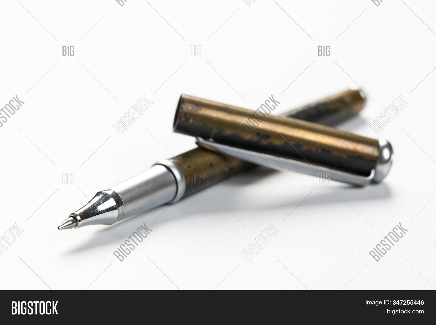 Ballpoint Pen Isolated Image & Photo (Free Trial) | Bigstock