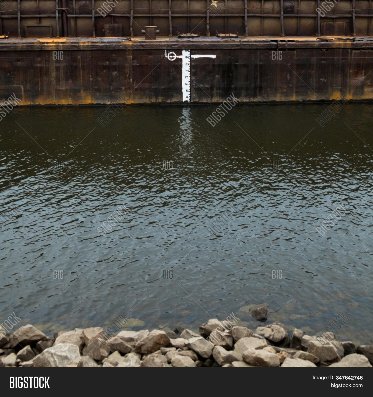 Load Line Marks Lines Image & Photo (Free Trial) | Bigstock