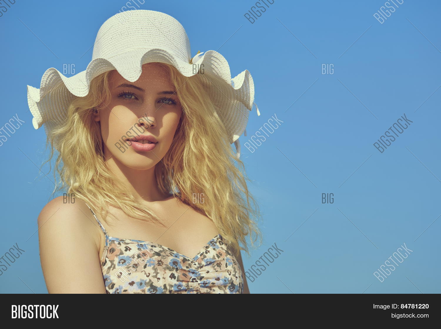 Beautiful Lady Sun Hat Image & Photo (Free Trial) | Bigstock