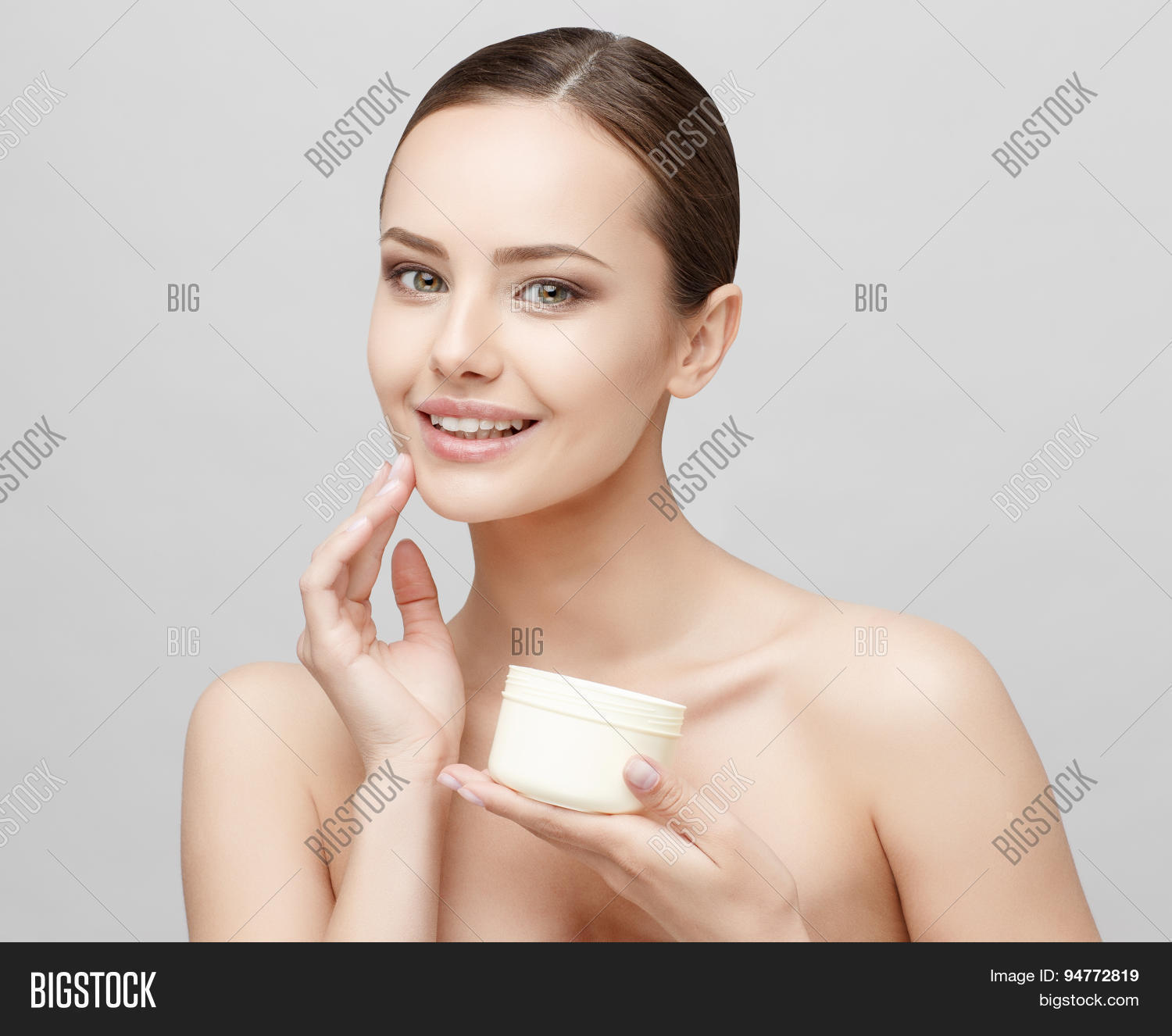 Beautiful Woman Clean Image & Photo (Free Trial) | Bigstock