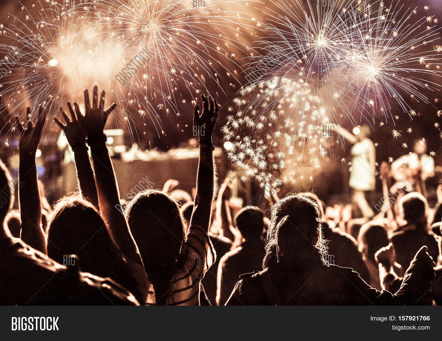 Cheering Crowd Image & Photo (Free Trial) | Bigstock
