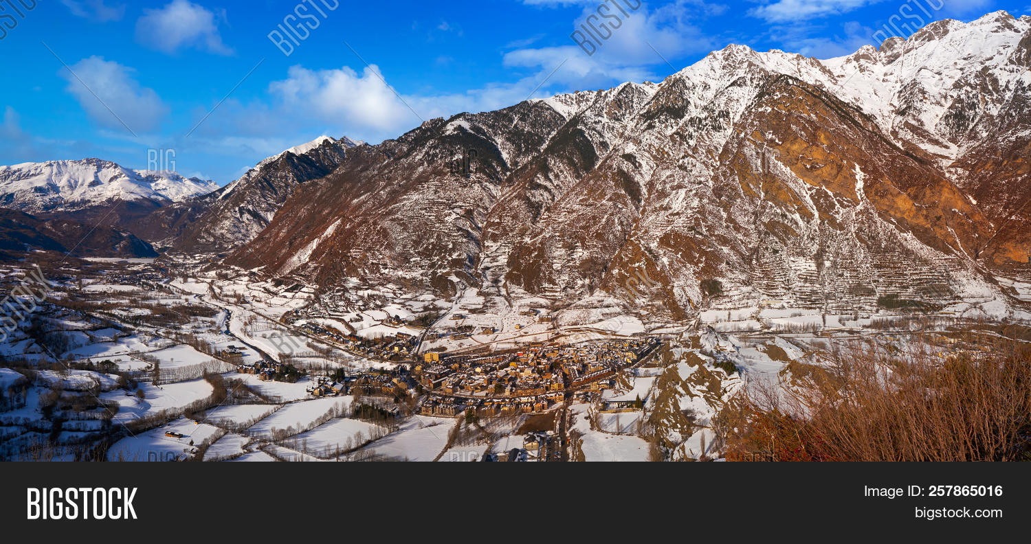 Benasque Village Benas Image & Photo (Free Trial) | Bigstock