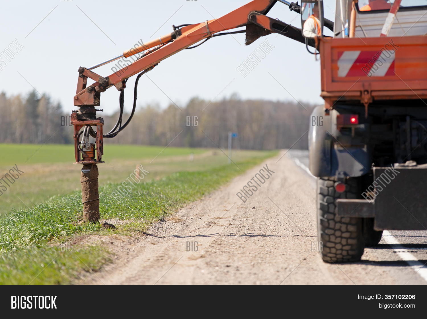 Drilling Rig Machine Image & Photo (Free Trial) | Bigstock
