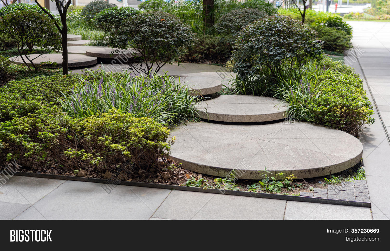 Round Concrete Steps Image & Photo (Free Trial) | Bigstock