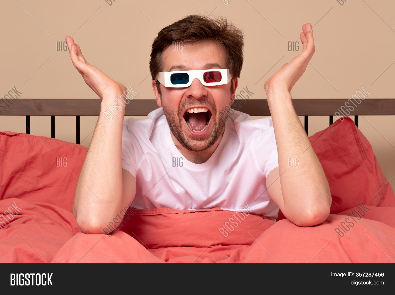 Young Caucasian Man Image & Photo (Free Trial) | Bigstock