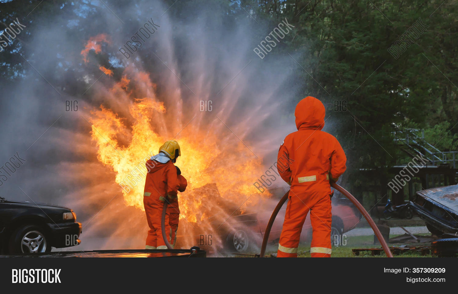 Firefighter Fighting Image & Photo (Free Trial) | Bigstock