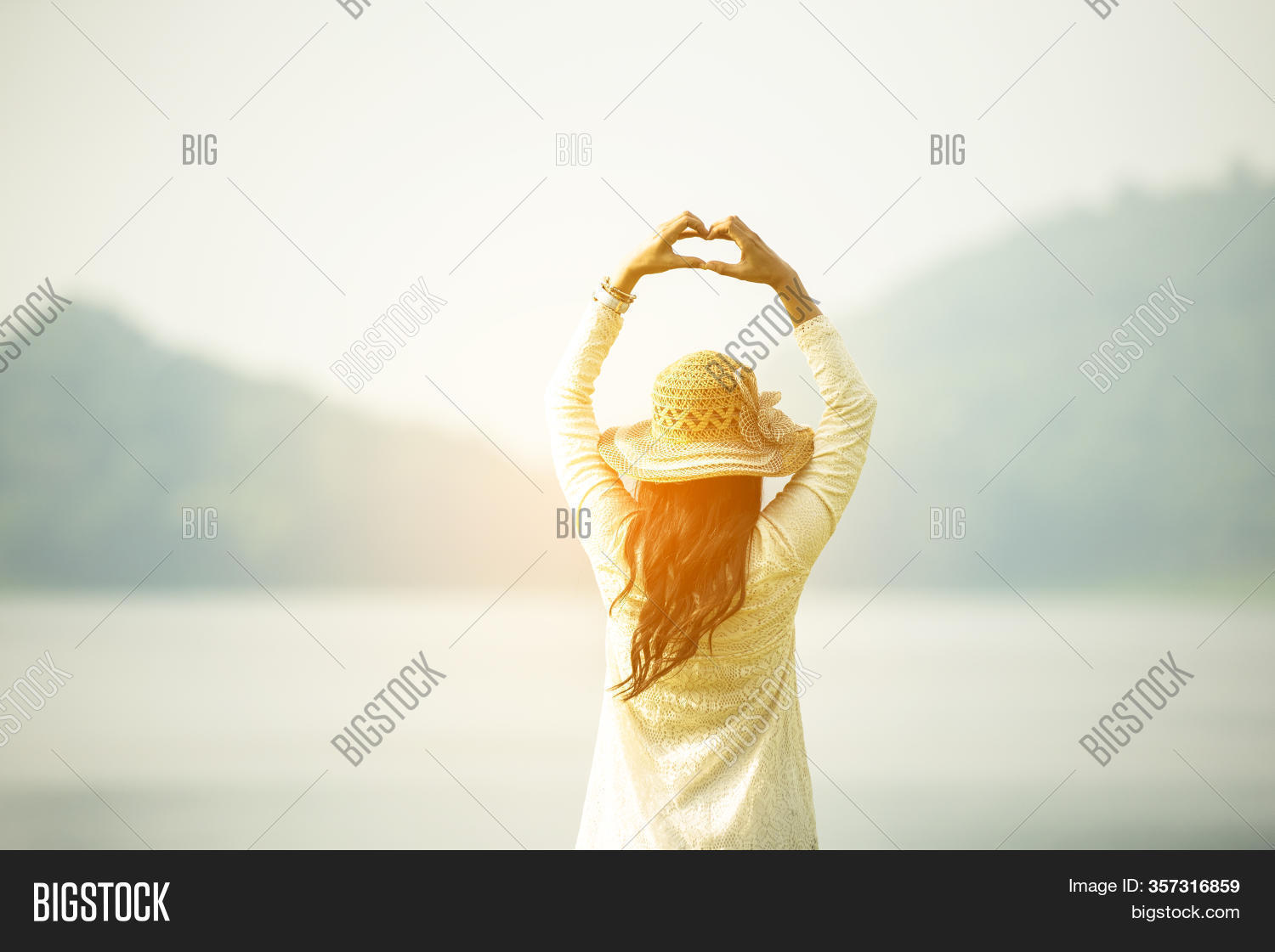 Back Side Woman Image & Photo (Free Trial) | Bigstock