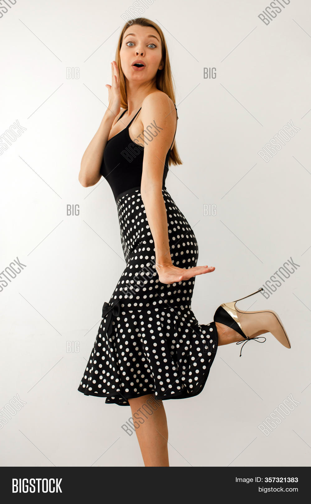 Below Side View Image & Photo (Free Trial) | Bigstock