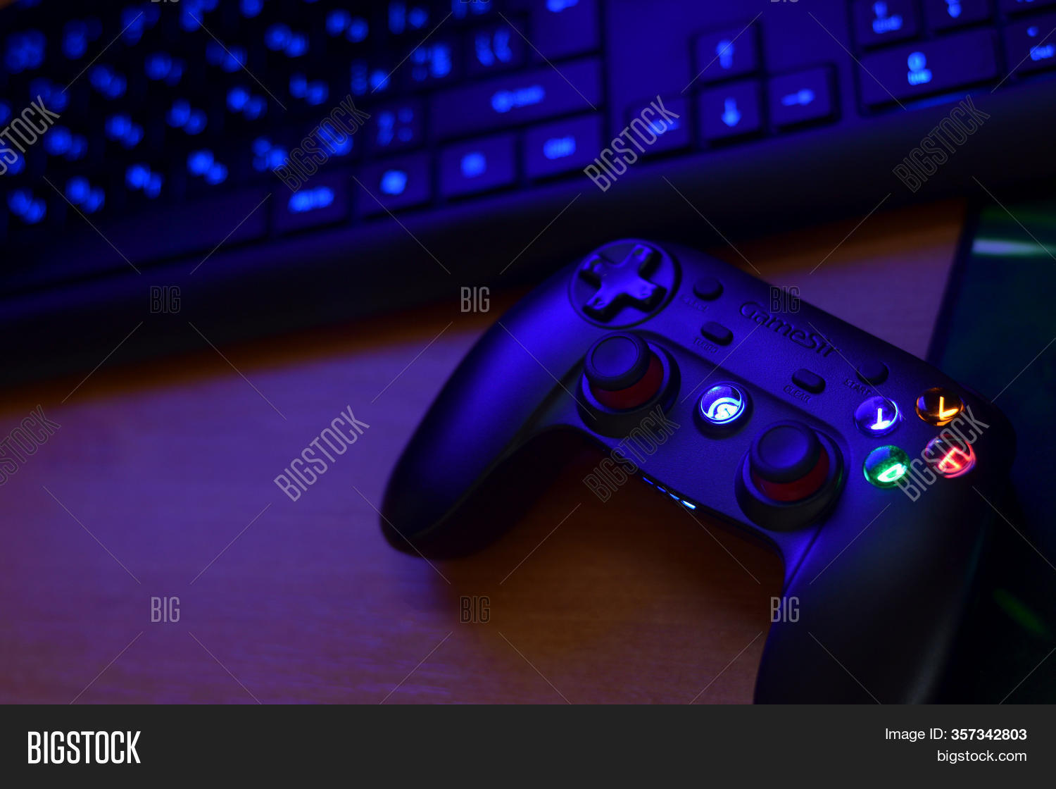 Gamesir G3s Video Game Image & Photo (Free Trial) | Bigstock