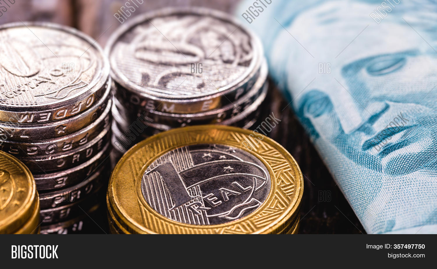 Close Brazil Coins 100 Image & Photo (Free Trial) | Bigstock