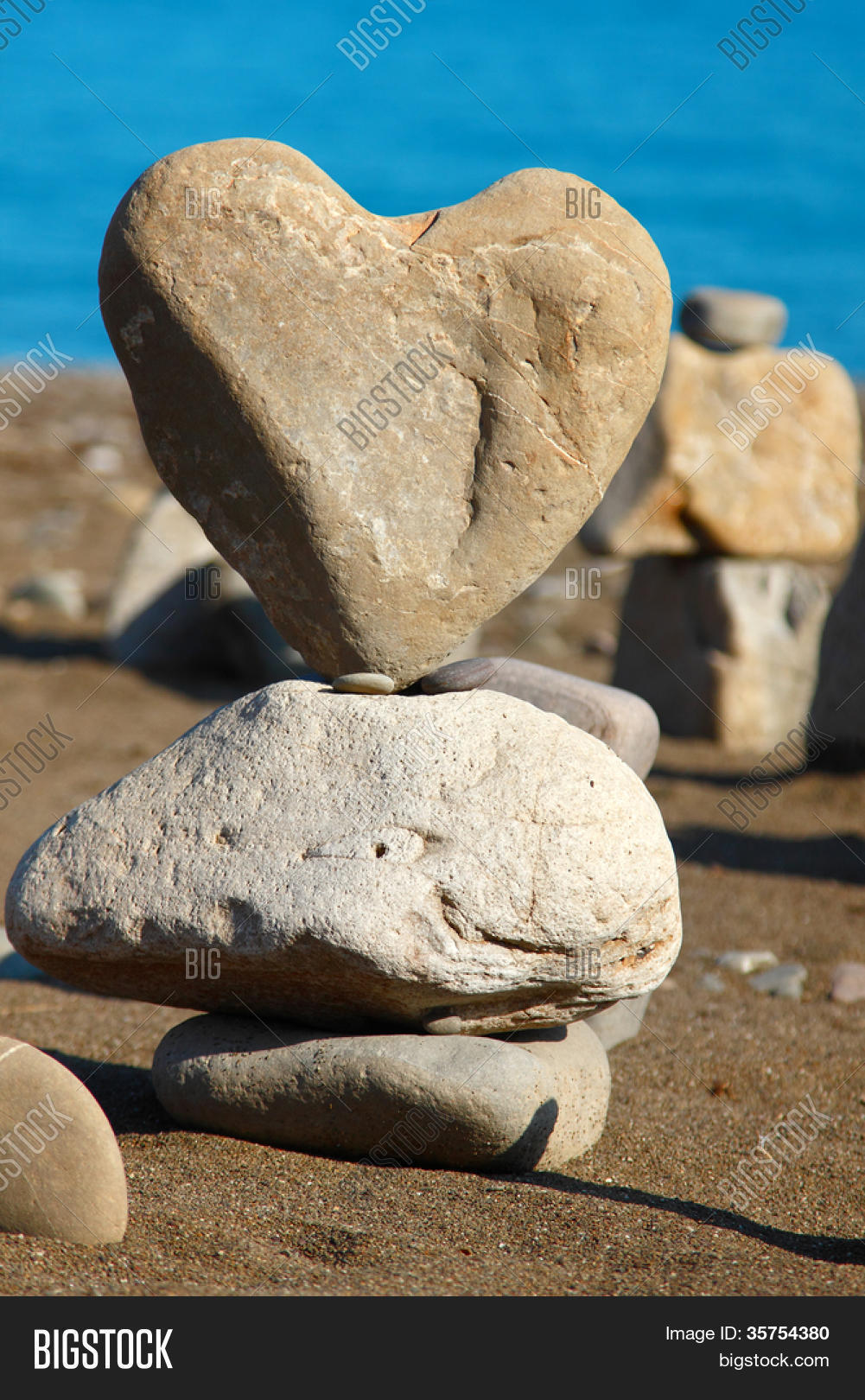 Heart Rock Balanced Image & Photo (Free Trial) | Bigstock