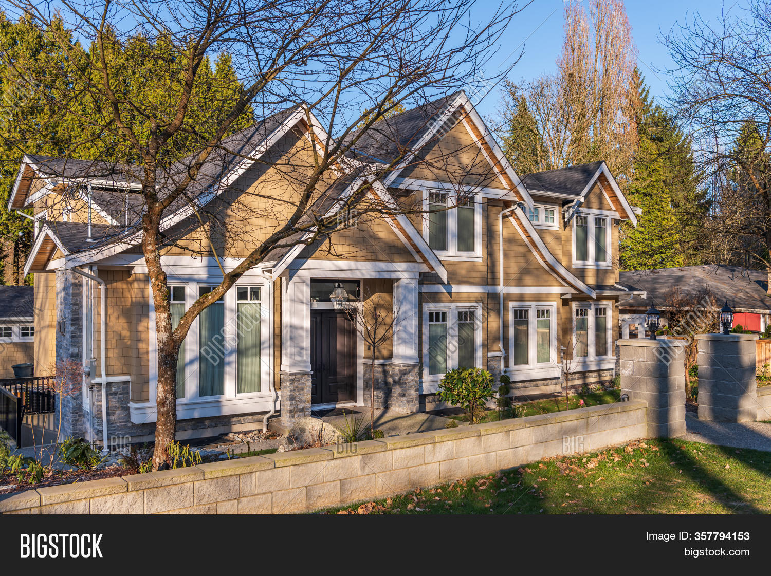 Houses Suburb Summer Image & Photo (Free Trial) | Bigstock