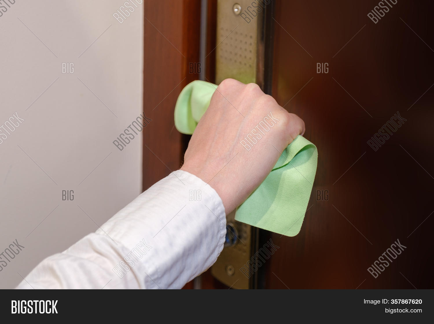 Female Hand Opens Image & Photo (Free Trial) | Bigstock