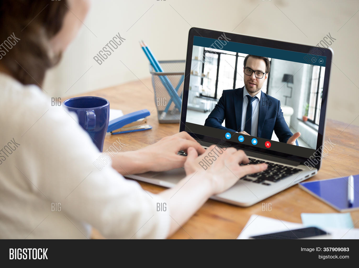 Laptop Screen View Image & Photo (Free Trial) | Bigstock