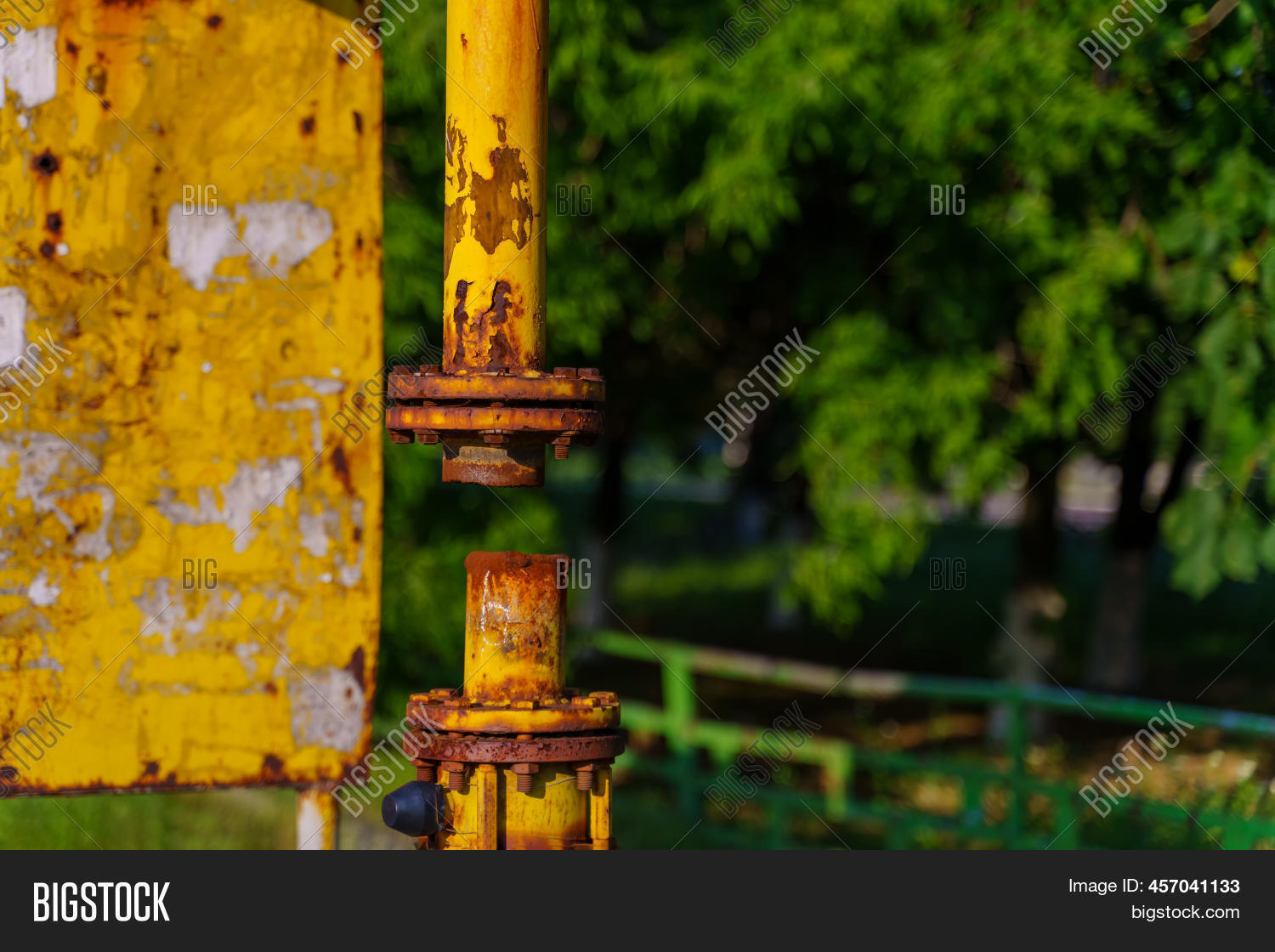 Yellow Gas Pipe Cut Image & Photo (Free Trial) | Bigstock