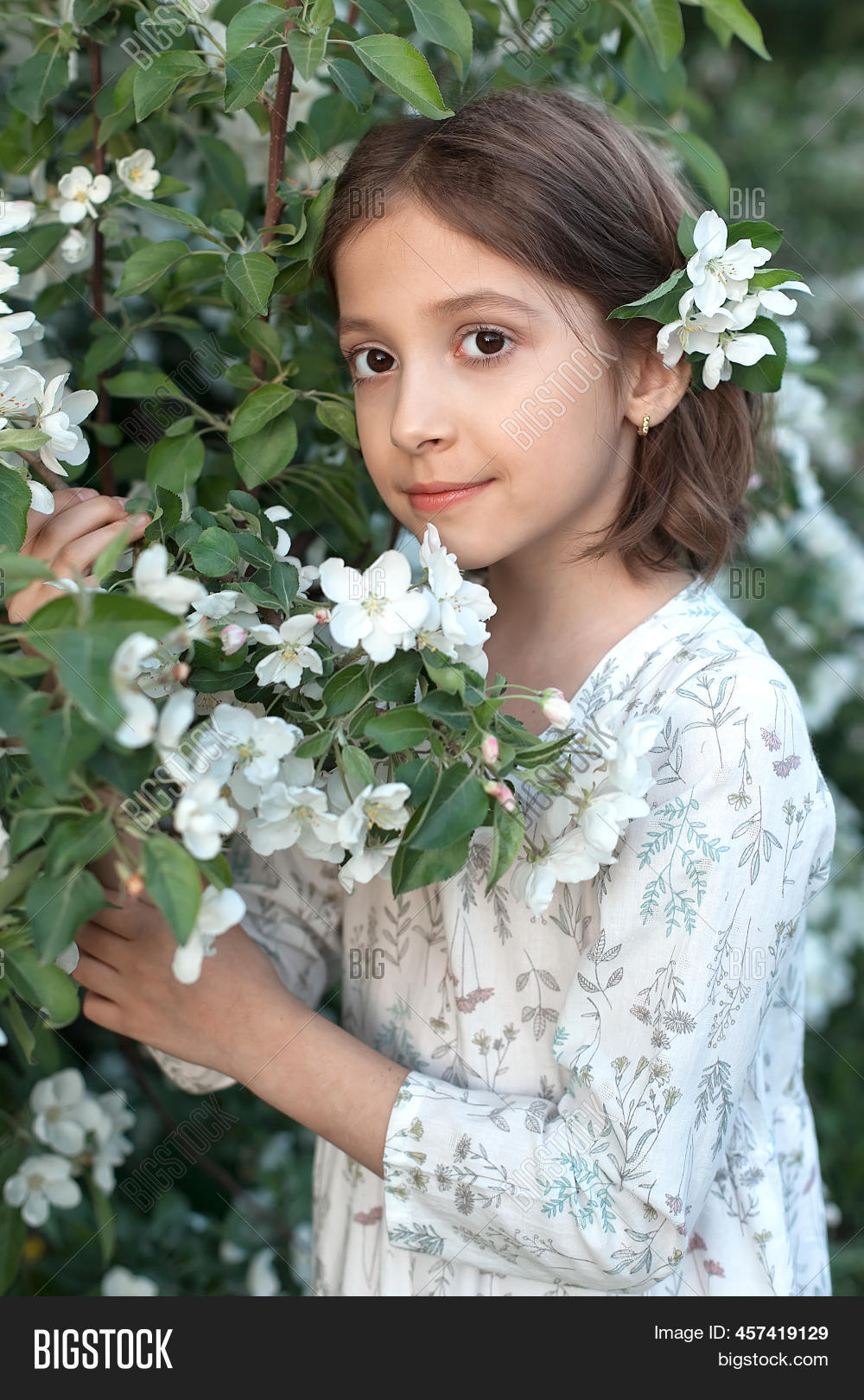 Sweet 9-year-old Girl Image & Photo (Free Trial) | Bigstock