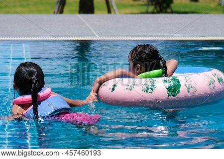 Two Cute Little Girls Image & Photo (Free Trial) | Bigstock