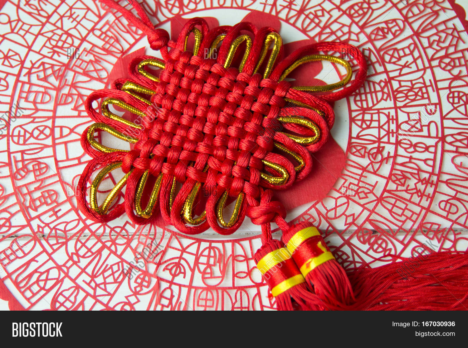 Chinese Knot Paper Cut Image & Photo (Free Trial) | Bigstock