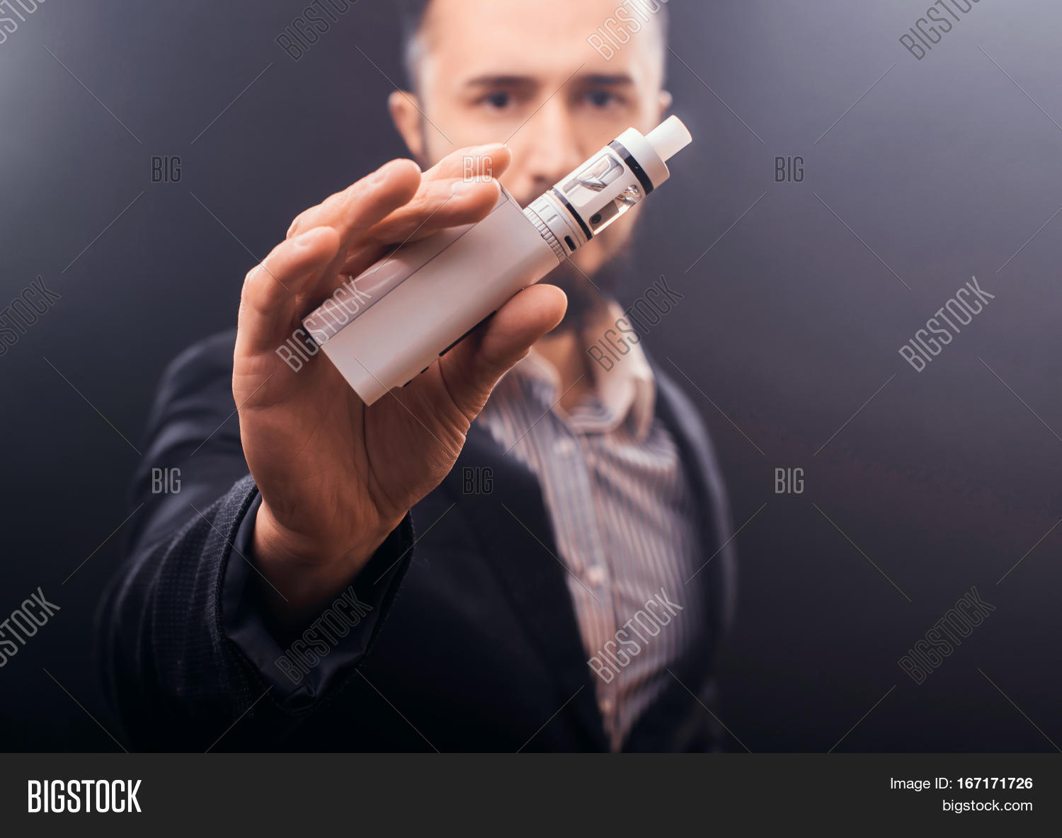 Vaping Device Man's Image & Photo (Free Trial) | Bigstock