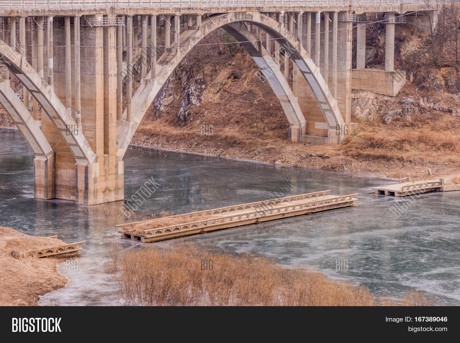 Arch Bridge Spandrel Image & Photo (Free Trial) | Bigstock