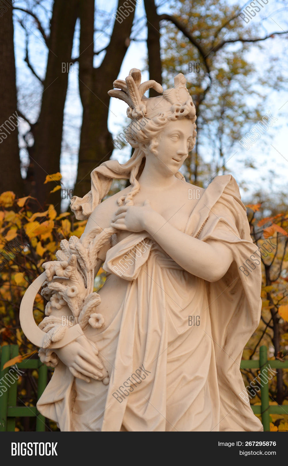 Statue Goddess Ceres Image & Photo (Free Trial) | Bigstock
