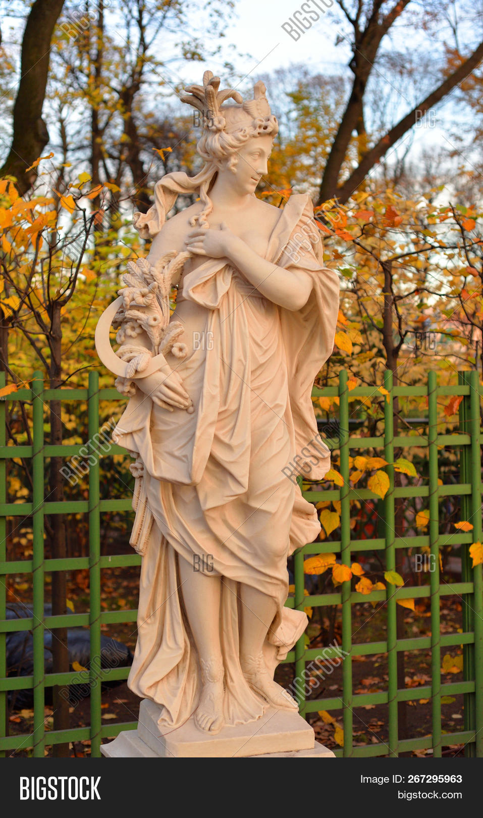 Statue Goddess Ceres Image & Photo (Free Trial) | Bigstock