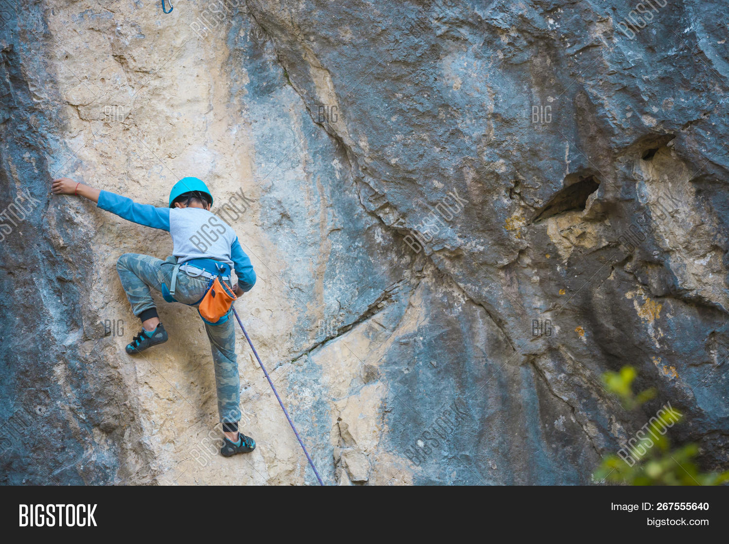 Child Climber Climbs Image & Photo (Free Trial) | Bigstock