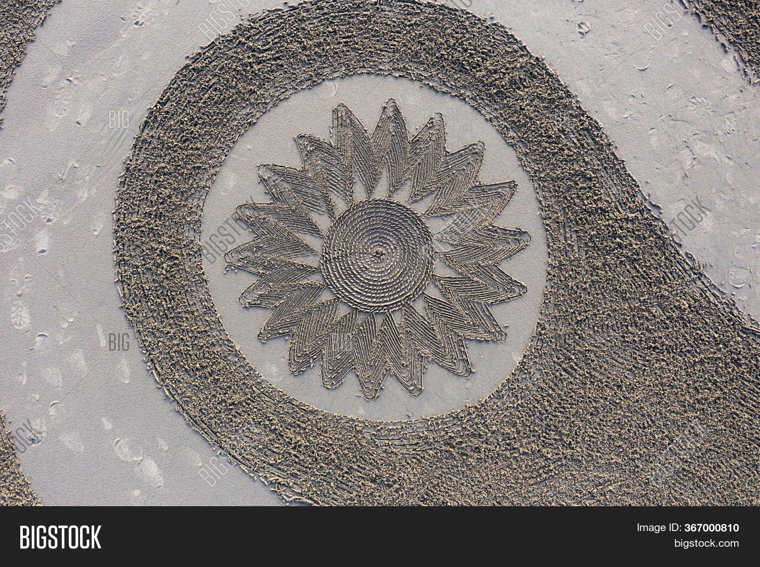 Sand Art Details By Image & Photo (Free Trial) | Bigstock