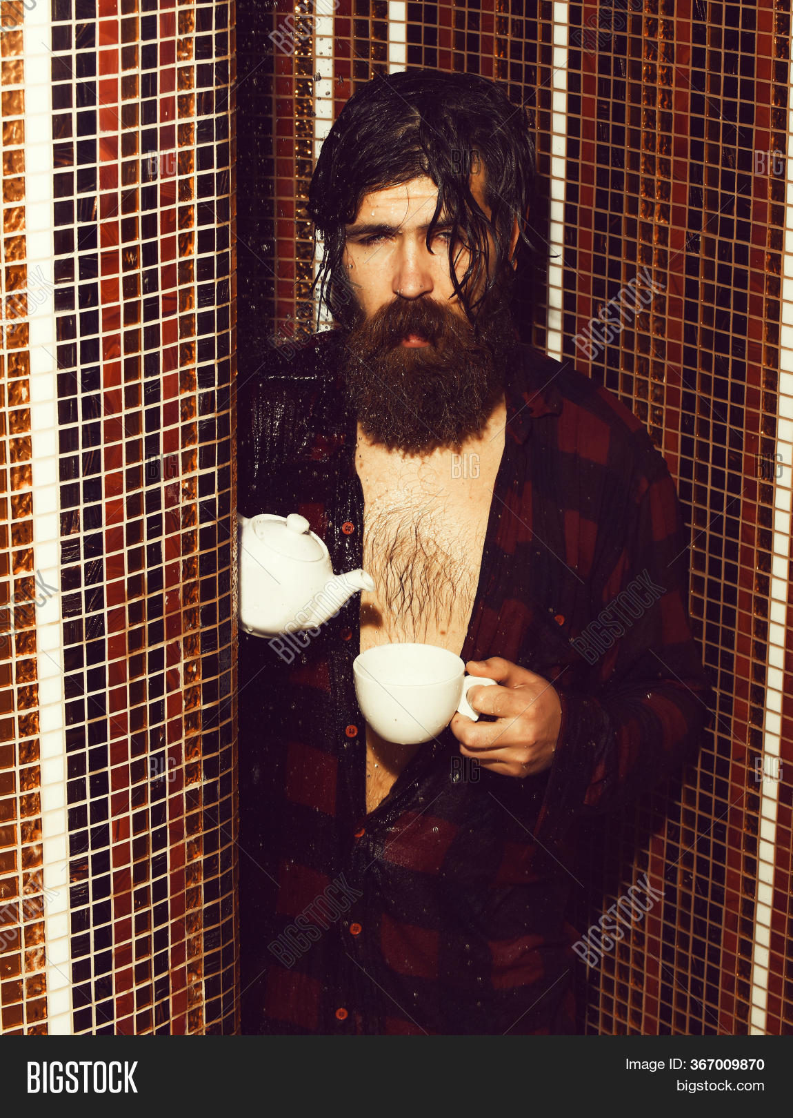 Handsome Man Washes Image & Photo (Free Trial) | Bigstock