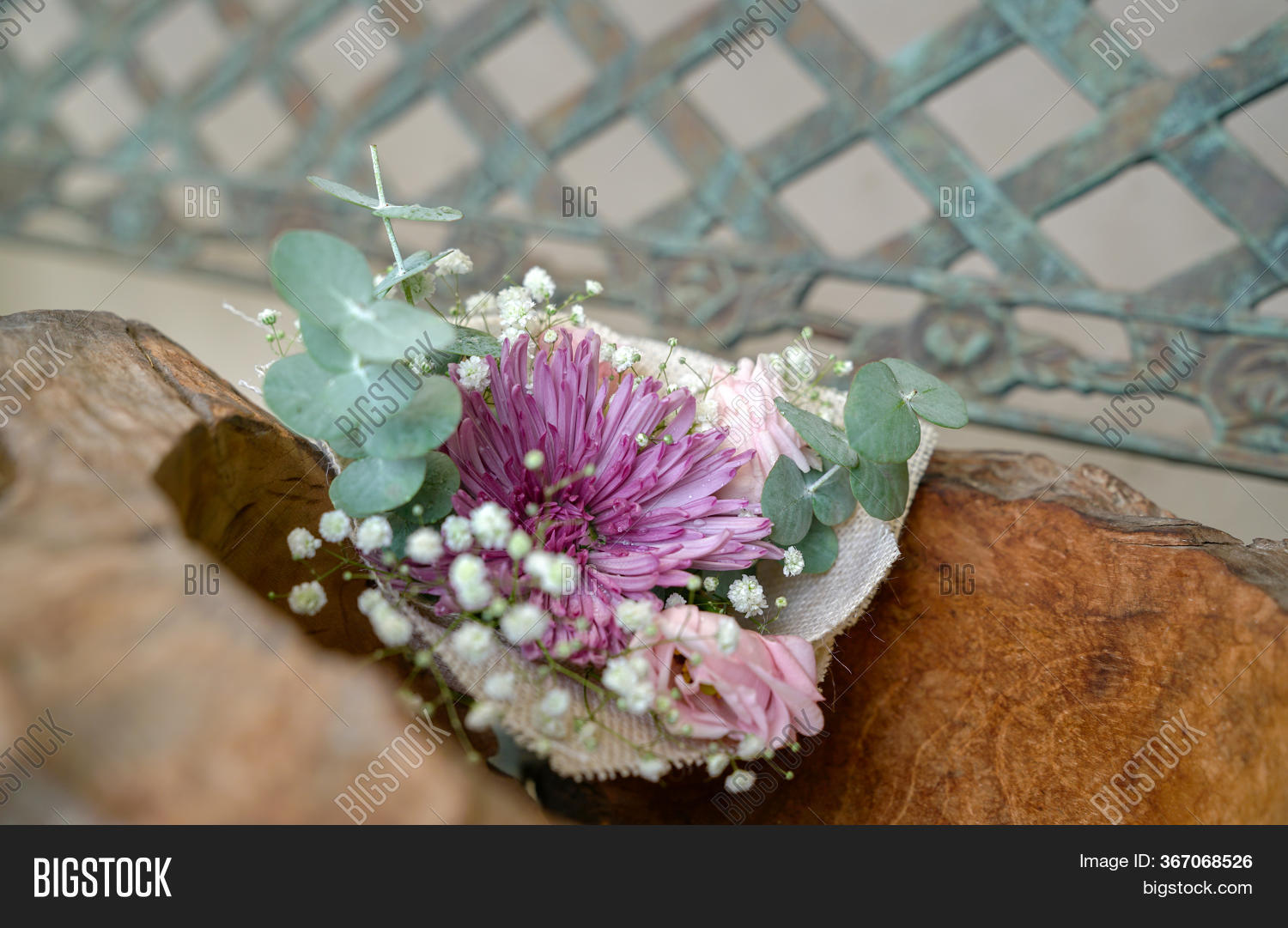 Hand Flower Bouquet Image & Photo (Free Trial) | Bigstock