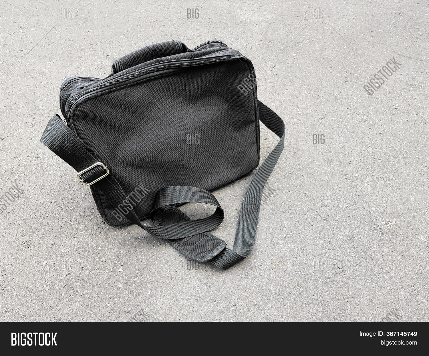 Black Business Satchel Image & Photo (Free Trial) | Bigstock