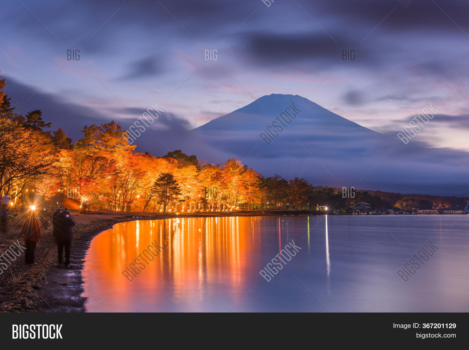 Lake Yamanaka, Japan Image & Photo (Free Trial) | Bigstock
