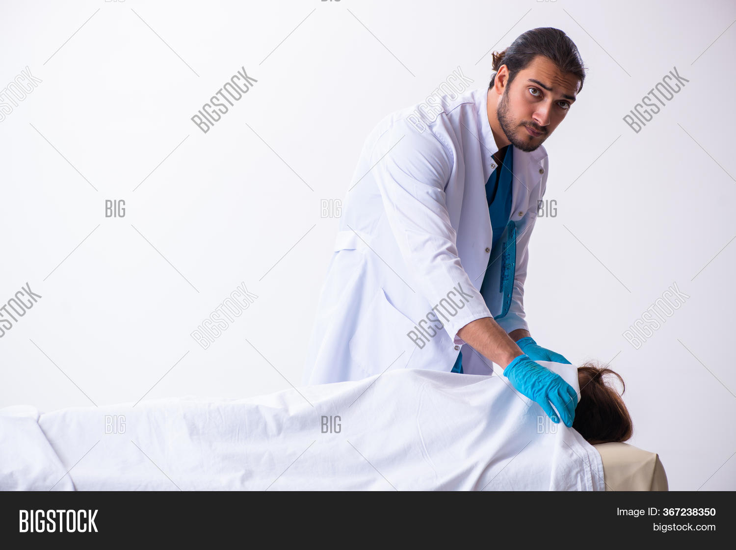 Police Coroner Image & Photo (Free Trial) | Bigstock