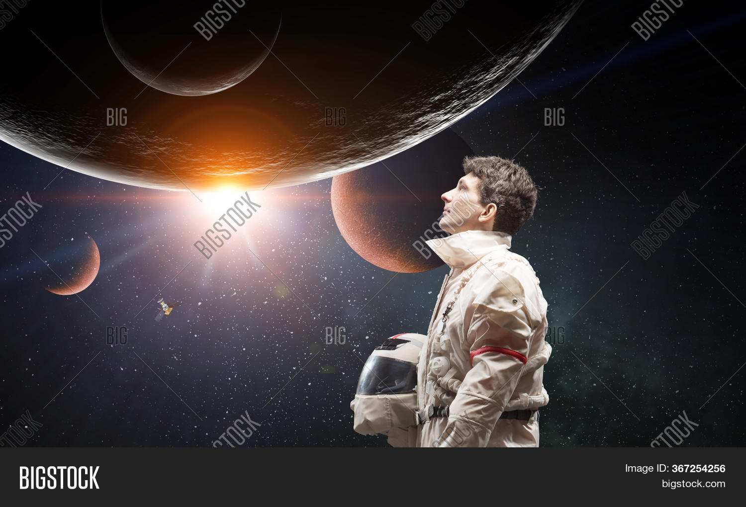 Spaceman Planets Image & Photo (Free Trial) | Bigstock