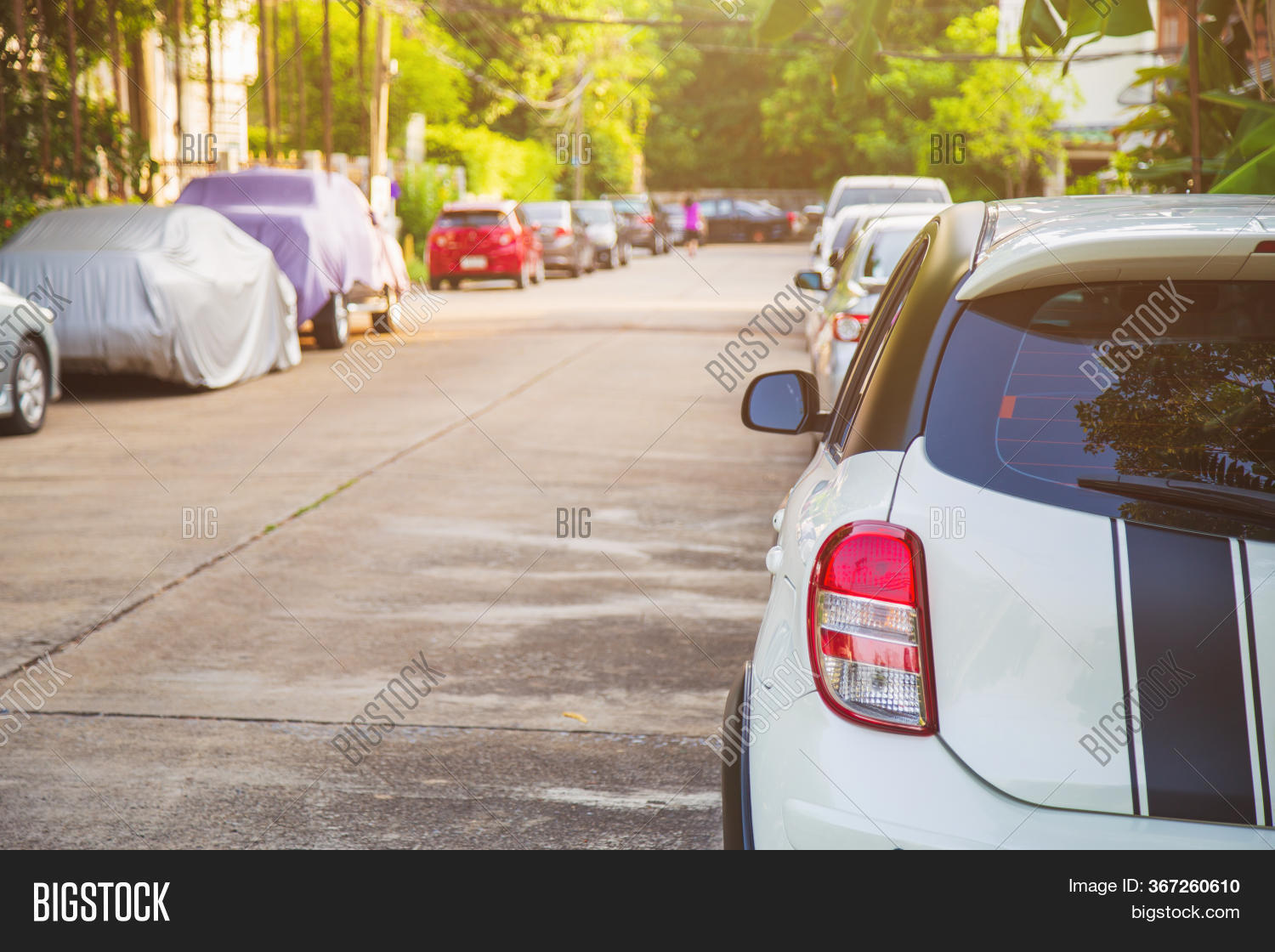 Many Car Parking Side Image & Photo (Free Trial) | Bigstock