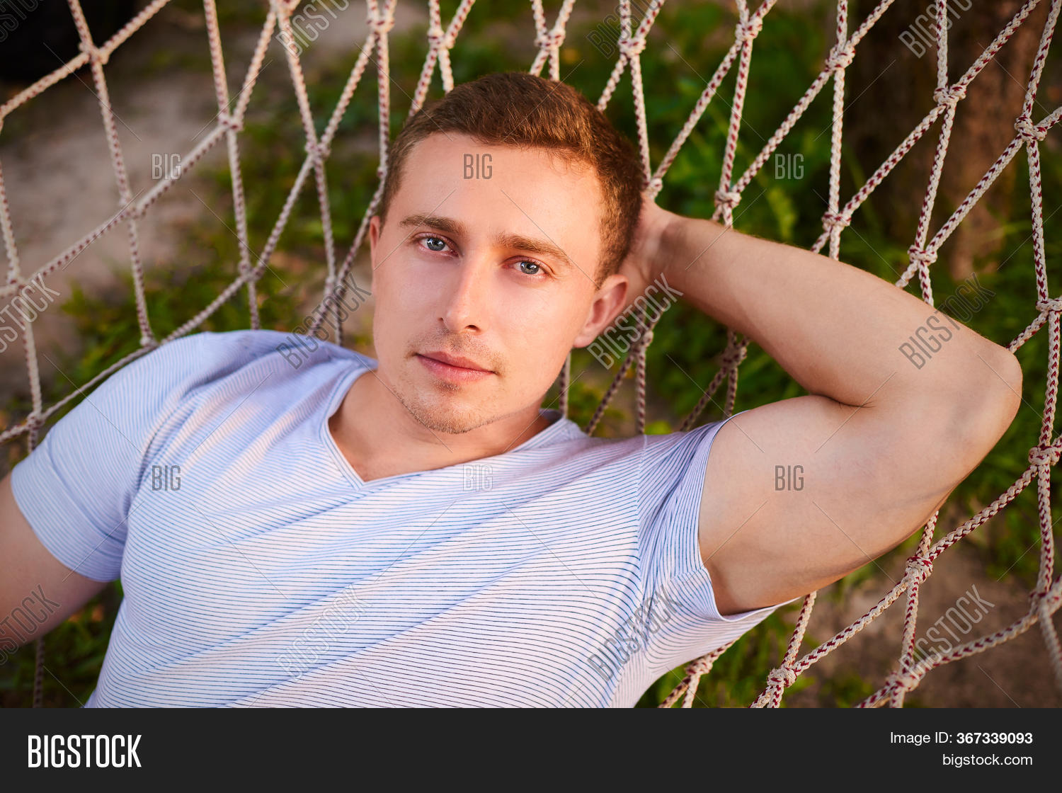 Guy Rest Hammock Image & Photo (Free Trial) | Bigstock