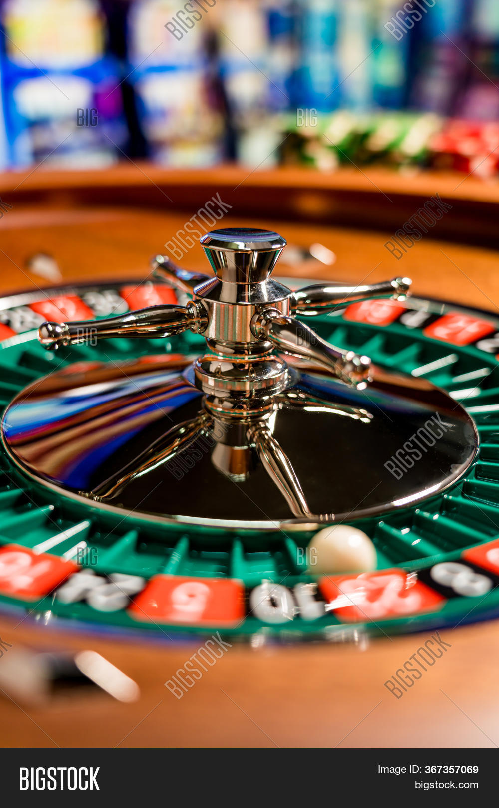Roulette Wheel Close Image & Photo (Free Trial) | Bigstock