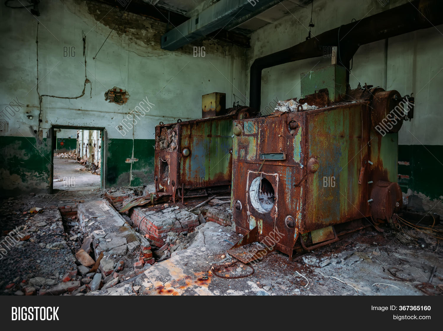 Old Abandoned Boiler Image & Photo (Free Trial) | Bigstock