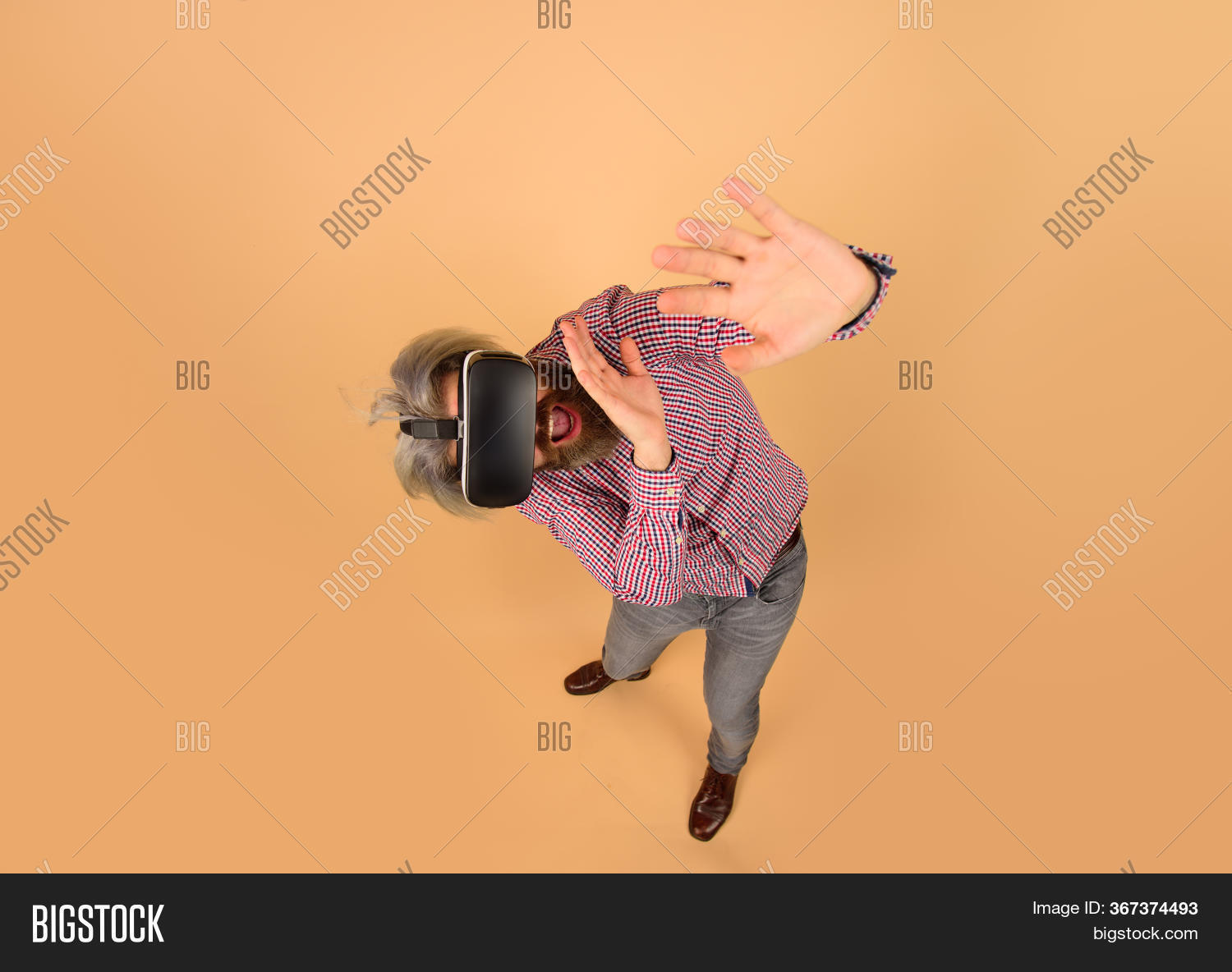 Vr. Scared Man Virtual Image & Photo (Free Trial) | Bigstock