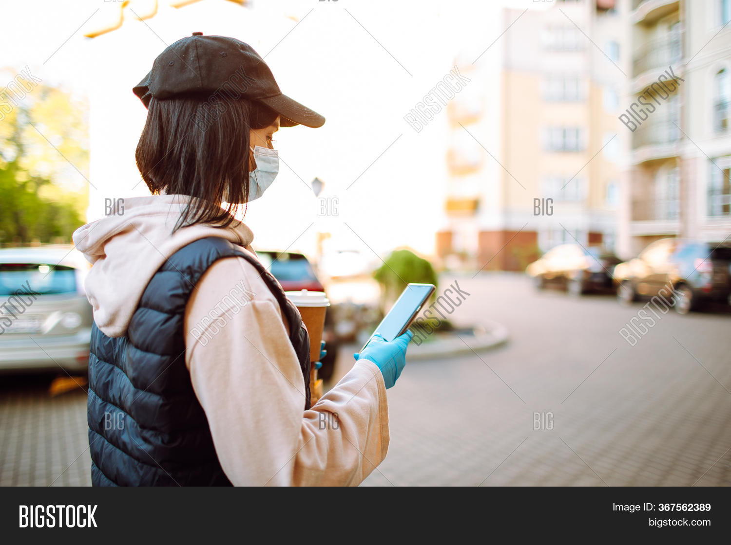 Delivery Woman Image & Photo (Free Trial) | Bigstock