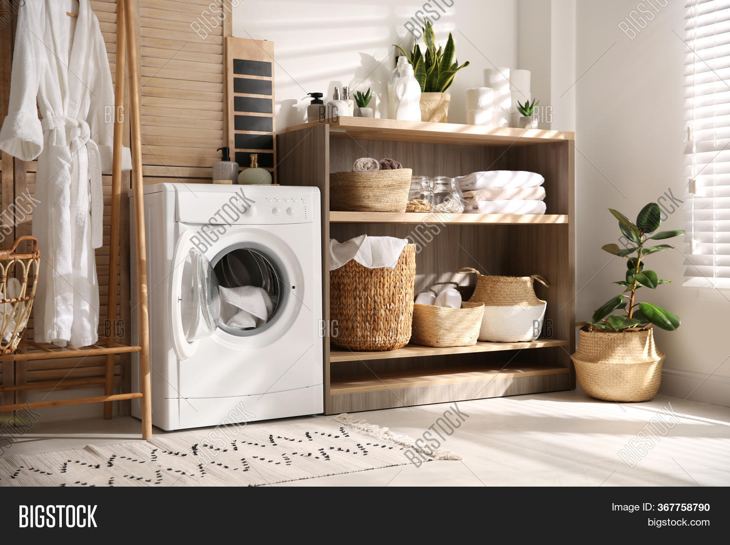 Modern Washing Machine Image & Photo (Free Trial) | Bigstock