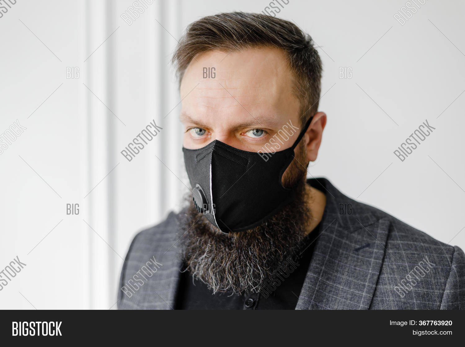 Portrait Bearded Man Image & Photo (Free Trial) | Bigstock