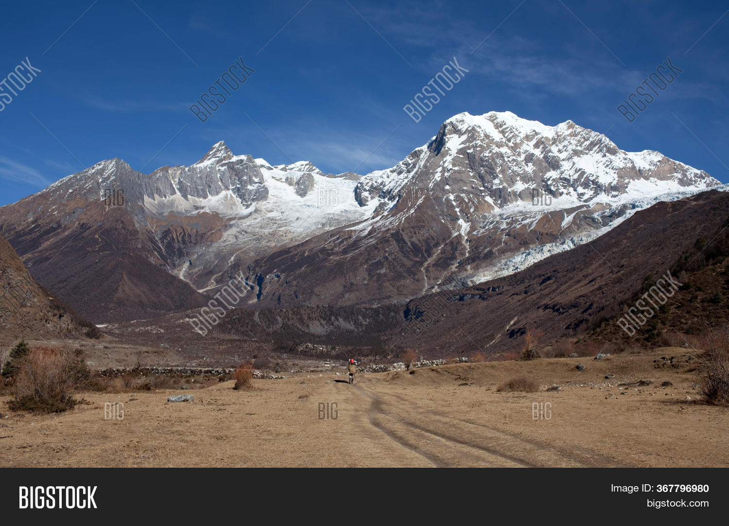 View Manaslu Mount Image & Photo (Free Trial) | Bigstock