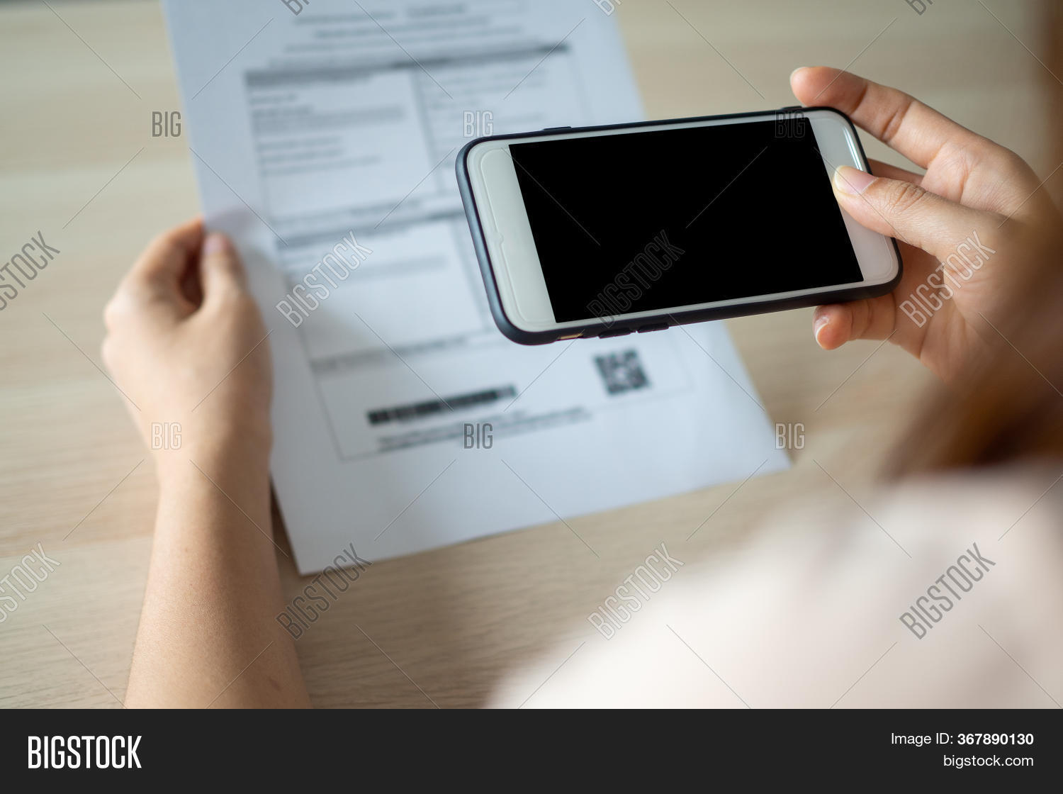 Hand Uses Phone Scan Image & Photo (Free Trial) | Bigstock